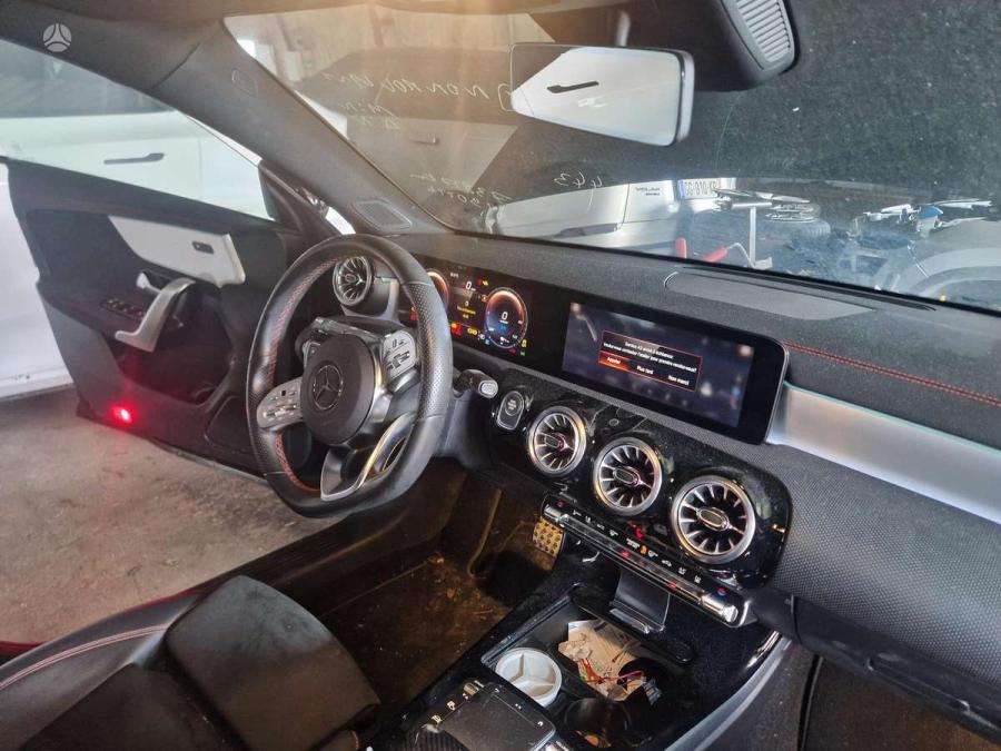 Black Mercedes-Benz CLA 250 2022 in Kaunas, with an engine capacity of 1.33 L and mileage of 73 thousand km for 16900 €, photo 9 on AUTOMOTO.COM.LV