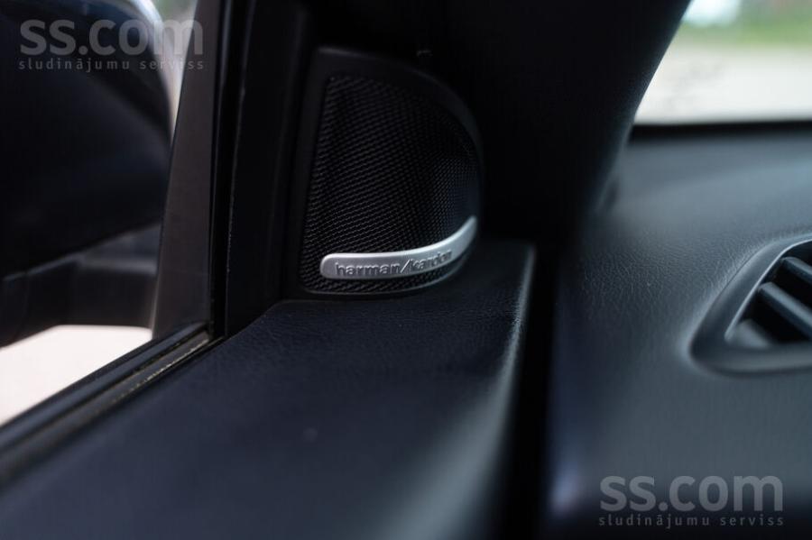 Black Mercedes-Benz CLA 250 2015 in Liepaja, with an engine capacity of 2.00 L and mileage of 179 thousand km for 14900 €, photo 23 on AUTOMOTO.COM.LV