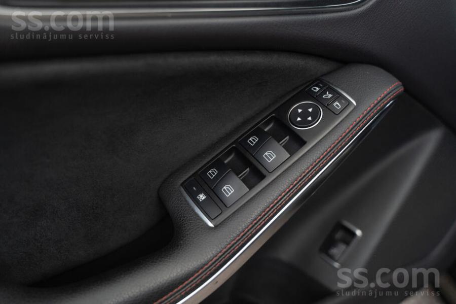 Black Mercedes-Benz CLA 250 2015 in Liepaja, with an engine capacity of 2.00 L and mileage of 179 thousand km for 14900 €, photo 32 on AUTOMOTO.COM.LV