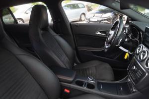 Melns Mercedes-Benz CLA 250 2015 Liepāja, ar dzinēja tilpumu 2.00 L un nobraukumu 179 tūkst. km par 14900 €, foto 43 vietnē AUTOMOTO.COM.LV
