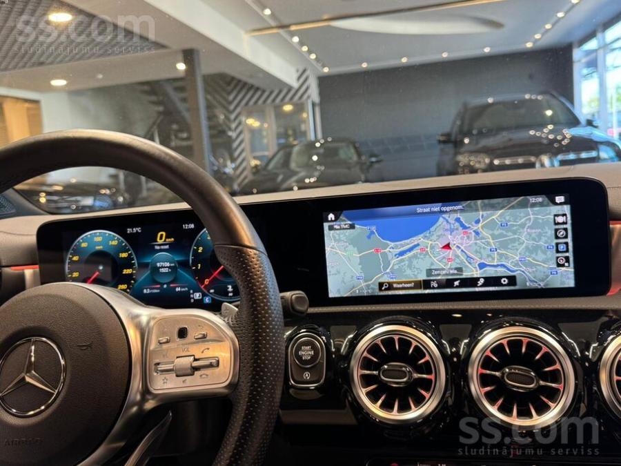 Melns Mercedes-Benz CLA 250 2021 Rīga, ar dzinēja tilpumu 2.00 L un nobraukumu 97 tūkst. km par 25990 €, foto 14 vietnē AUTOMOTO.COM.LV