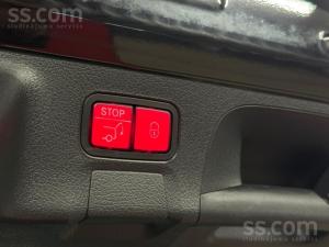 Melns Mercedes-Benz CLA 250 2021 Rīga, ar dzinēja tilpumu 2.00 L un nobraukumu 97 tūkst. km par 25990 €, foto 24 vietnē AUTOMOTO.COM.LV