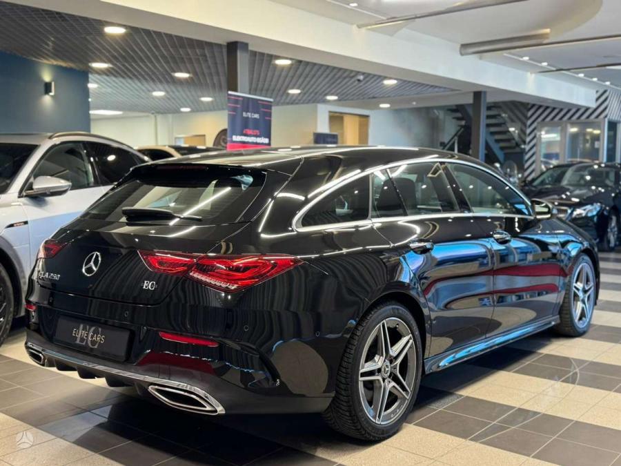 Melns Mercedes-Benz CLA 250 2021 Mārupe, ar dzinēja tilpumu 1.99 L un nobraukumu 97 tūkst. km par 24990 €, foto 3 vietnē AUTOMOTO.COM.LV