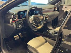 Melns Mercedes-Benz CLA 250 2021 Mārupe, ar dzinēja tilpumu 1.99 L un nobraukumu 97 tūkst. km par 24990 €, foto 9 vietnē AUTOMOTO.COM.LV