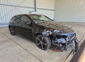Melns Mercedes-Benz CLA 250 2023 Klaipėda, ar dzinēja tilpumu 1.33 L un nobraukumu 42 tūkst. km par 6500 €, foto 4 vietnē AUTOMOTO.COM.LV