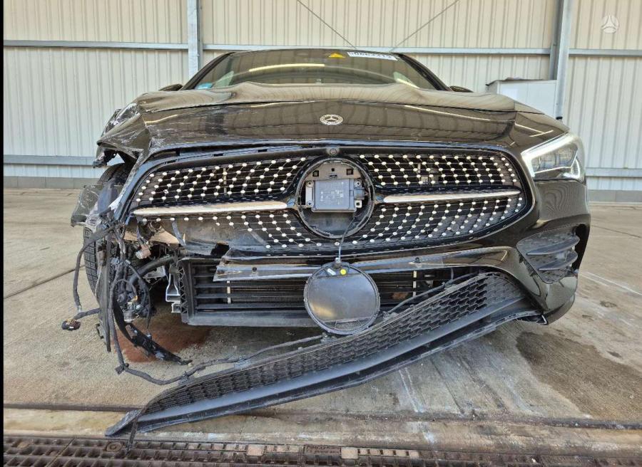 Melns Mercedes-Benz CLA 250 2023 Klaipėda, ar dzinēja tilpumu 1.33 L un nobraukumu 42 tūkst. km par 6500 €, foto 16 vietnē AUTOMOTO.COM.LV