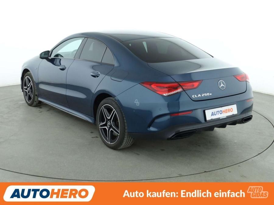Zils Mercedes-Benz CLA 250 2020 Kauņa, ar dzinēja tilpumu 1.30 L un nobraukumu 69 tūkst. km par 31660 €, foto 4 vietnē AUTOMOTO.COM.LV