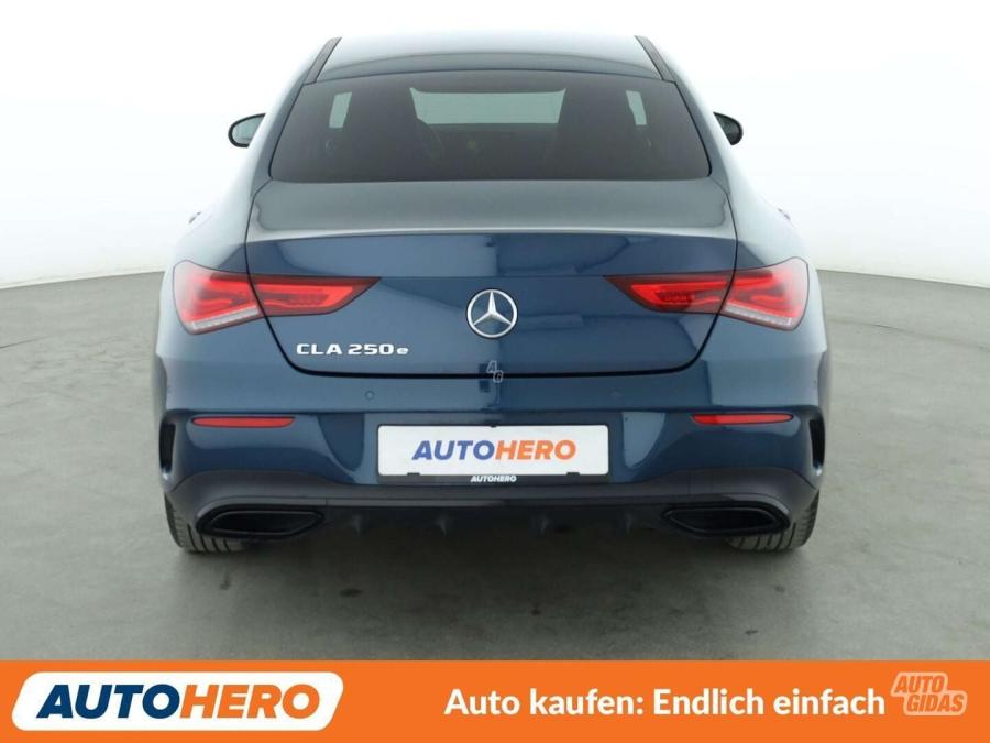 Zils Mercedes-Benz CLA 250 2020 Kauņa, ar dzinēja tilpumu 1.30 L un nobraukumu 69 tūkst. km par 31660 €, foto 5 vietnē AUTOMOTO.COM.LV