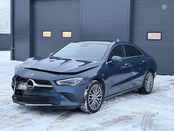 Blue Mercedes-Benz CLA 250 2022 in Kaunas, with an engine capacity of 0.00 L and mileage of 80 thousand km for 15650 €, photo 3 on AUTOMOTO.COM.LV