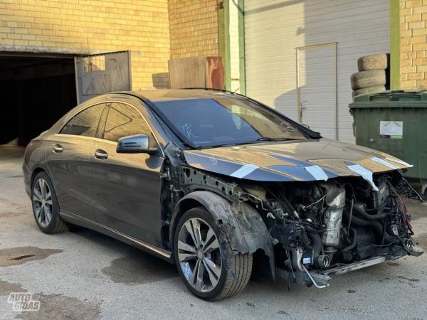 Mercedes-Benz CLA 250 2014 Viļņa, ar dzinēja tilpumu 2.00 L un nobraukumu 250 tūkst. km par 6150 €, foto 8 vietnē AUTOMOTO.COM.LV