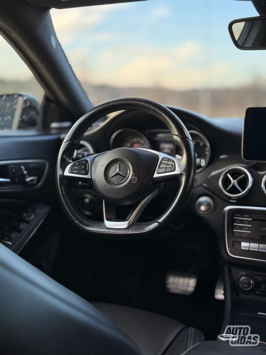 Mercedes-Benz CLA 250 2018 in Mazeikiai, with an engine capacity of 2.00 L and mileage of 144 thousand km for 17800 €, photo 16 on AUTOMOTO.COM.LV