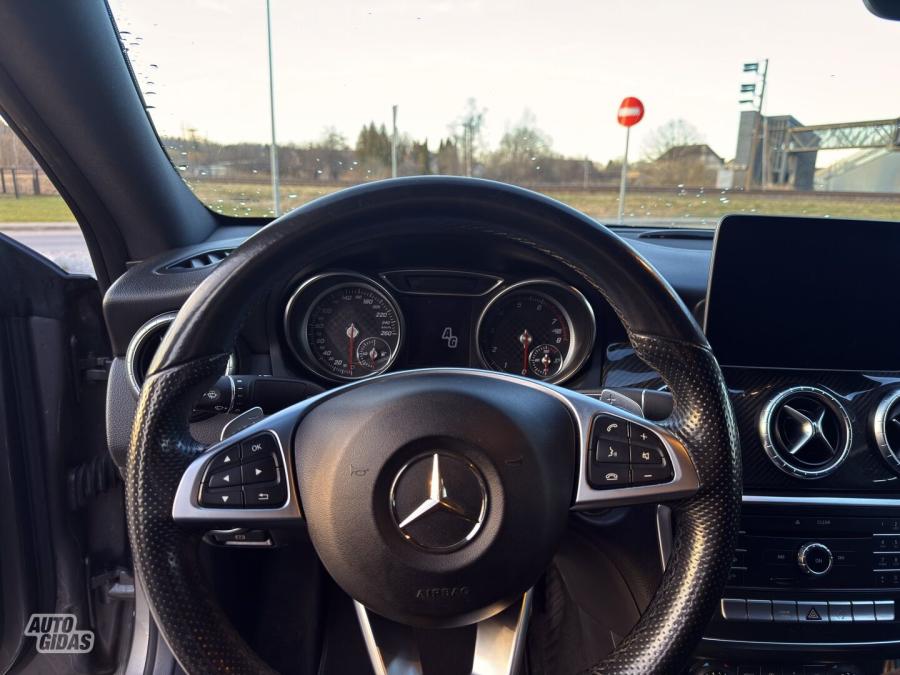 Mercedes-Benz CLA 250 2018 in Mazeikiai, with an engine capacity of 2.00 L and mileage of 144 thousand km for 17800 €, photo 17 on AUTOMOTO.COM.LV