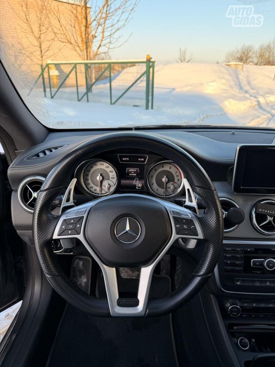 Grey Mercedes-Benz CLA 250 2014 in Vilnius, with an engine capacity of 2.00 L and mileage of 151 thousand km for 13350 €, photo 14 on AUTOMOTO.COM.LV