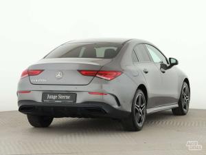 Pelēks Mercedes-Benz CLA 250 2020 Kauņa, ar dzinēja tilpumu 1.30 L un nobraukumu 54 tūkst. km par 32015 €, foto 2 vietnē AUTOMOTO.COM.LV