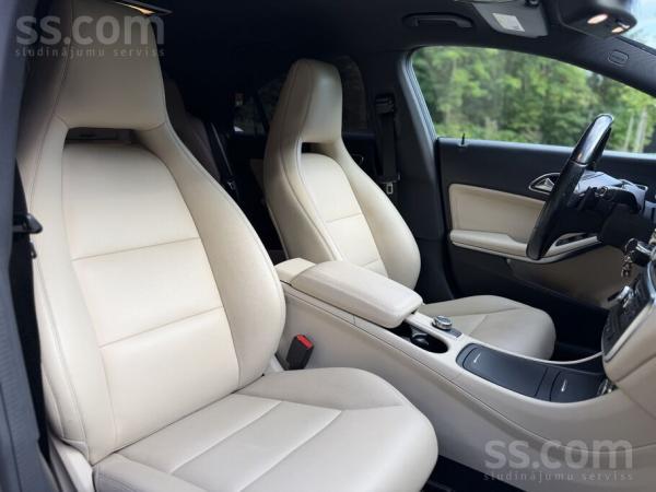 Pelēks Mercedes-Benz CLA 250 2014 Ogre, ar dzinēja tilpumu 2.00 L un nobraukumu 220 tūkst. km par 12300 €, foto 9 vietnē AUTOMOTO.COM.LV