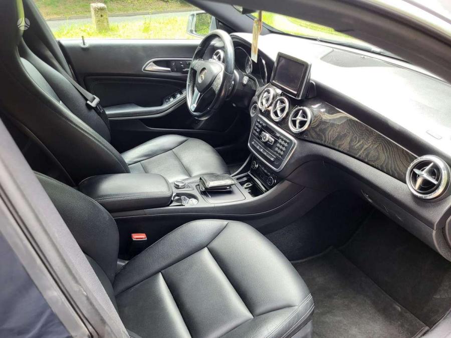 Grey Mercedes-Benz CLA 250 2014 in Vilnius, with an engine capacity of 0.00 L and mileage of 248 thousand km for 10500 €, photo 12 on AUTOMOTO.COM.LV