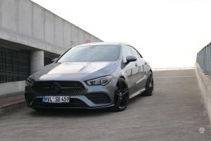 Pelēks Mercedes-Benz CLA 250 2021 Viļņa, ar dzinēja tilpumu 2.00 L un nobraukumu 108 tūkst. km par 26600 €, foto 3 vietnē AUTOMOTO.COM.LV