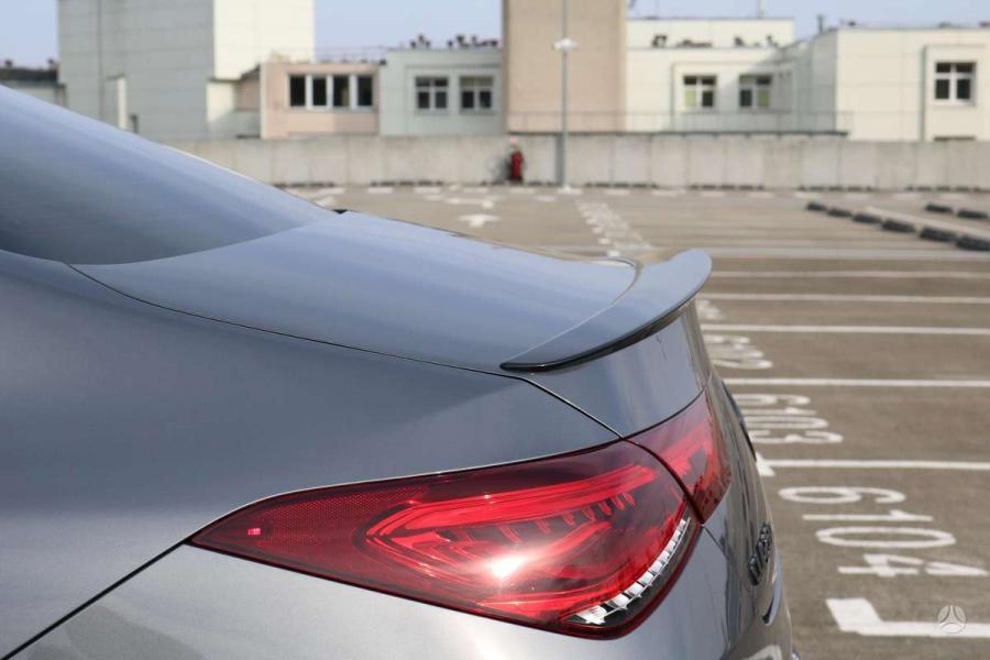 Pelēks Mercedes-Benz CLA 250 2021 Viļņa, ar dzinēja tilpumu 2.00 L un nobraukumu 108 tūkst. km par 26600 €, foto 8 vietnē AUTOMOTO.COM.LV