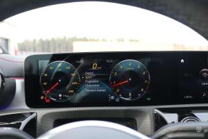 Pelēks Mercedes-Benz CLA 250 2021 Viļņa, ar dzinēja tilpumu 2.00 L un nobraukumu 108 tūkst. km par 26600 €, foto 25 vietnē AUTOMOTO.COM.LV