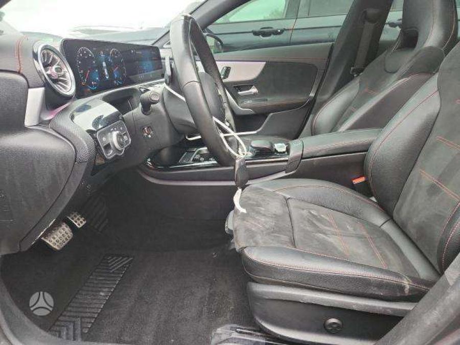 Pelēks Mercedes-Benz CLA 250 2021 Viļņa, ar dzinēja tilpumu 2.00 L un nobraukumu 108 tūkst. km par 26600 €, foto 40 vietnē AUTOMOTO.COM.LV