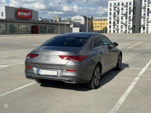 Pelēks Mercedes-Benz CLA 250 2021 Viļņa, ar dzinēja tilpumu 1.33 L un nobraukumu 95 tūkst. km par 24250 €, foto 3 vietnē AUTOMOTO.COM.LV