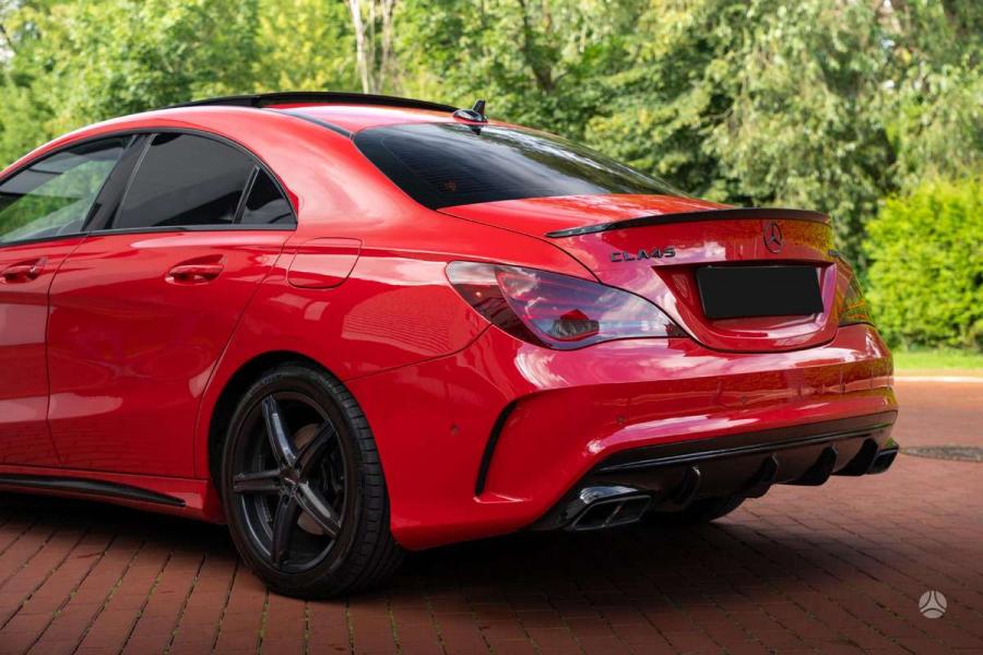 Red Mercedes-Benz CLA 250 2014 in Vilnius, with an engine capacity of 1.99 L and mileage of 193 thousand km for 17500 €, photo 9 on AUTOMOTO.COM.LV