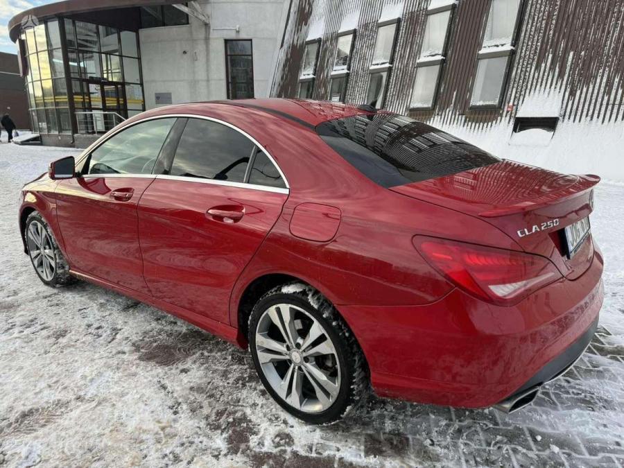 Sarkans Mercedes-Benz CLA 250 2014 Viļņa, ar dzinēja tilpumu 2.00 L un nobraukumu 170 tūkst. km par 9200 €, foto 2 vietnē AUTOMOTO.COM.LV