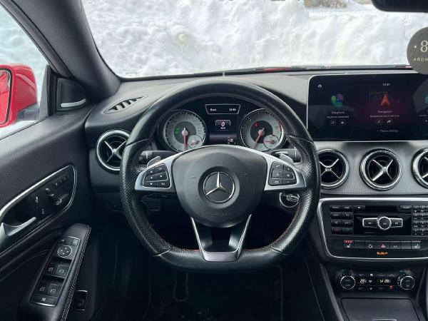 Red Mercedes-Benz CLA 250 2014 in Trakai, with an engine capacity of 2.00 L and mileage of 174 thousand km for 10300 €, photo 9 on AUTOMOTO.COM.LV