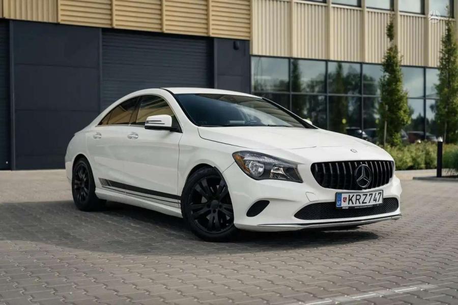 White Mercedes-Benz CLA 250 2017 in Vilnius, with an engine capacity of 1.99 L and mileage of 109 thousand km for 13000 €, photo 4 on AUTOMOTO.COM.LV