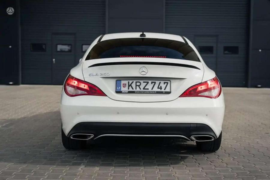 White Mercedes-Benz CLA 250 2017 in Vilnius, with an engine capacity of 1.99 L and mileage of 109 thousand km for 13000 €, photo 6 on AUTOMOTO.COM.LV