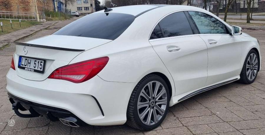 White Mercedes-Benz CLA 250 2018 in Siauliai, with an engine capacity of 1.99 L and mileage of 85 thousand km for 18000 €, photo 3 on AUTOMOTO.COM.LV