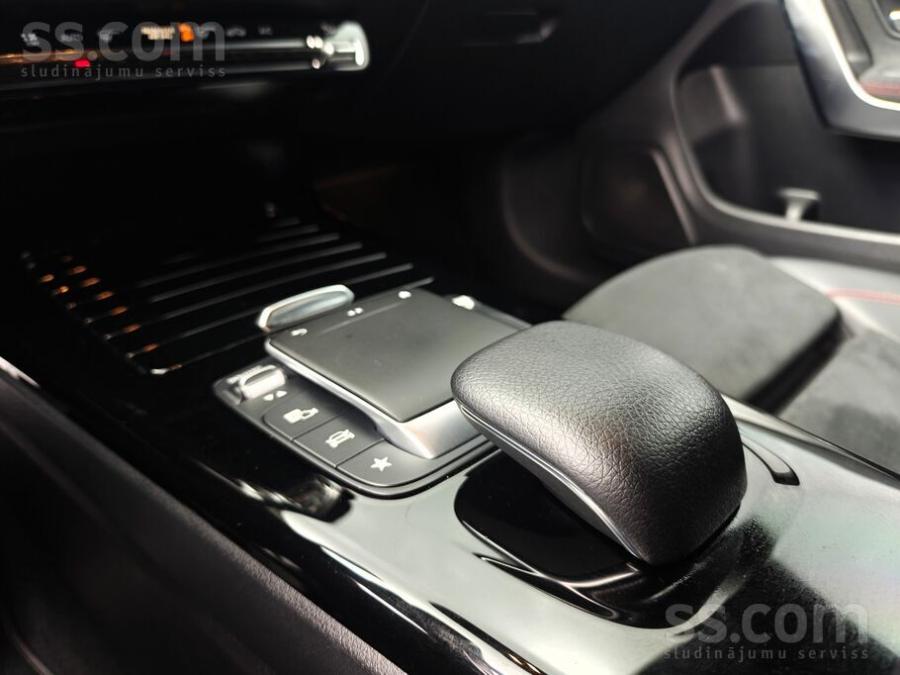 White Mercedes-Benz CLA 250 2020 in Riga, with an engine capacity of 2.00 L and mileage of 74 thousand km for 28900 €, photo 15 on AUTOMOTO.COM.LV