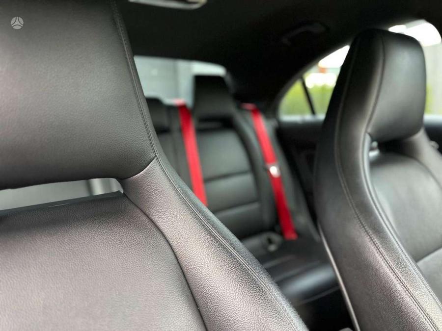 Balts Mercedes-Benz CLA 250 2014 Rīga, ar dzinēja tilpumu 2.00 L un nobraukumu 230 tūkst. km par 11500 €, foto 9 vietnē AUTOMOTO.COM.LV
