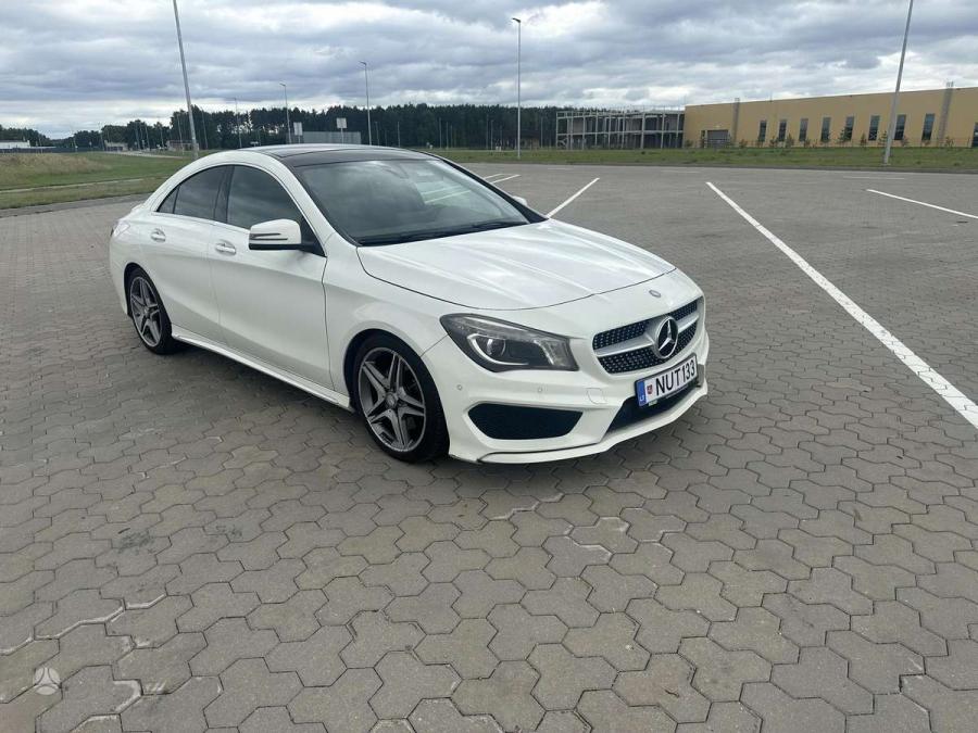 White Mercedes-Benz CLA 250 2015 in Vilnius, with an engine capacity of 1.99 L and mileage of 150 thousand km for 14000 €, photo 6 on AUTOMOTO.COM.LV