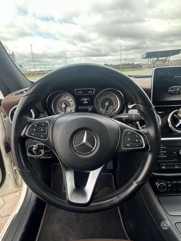 Balts Mercedes-Benz CLA 250 2015 Viļņa, ar dzinēja tilpumu 1.99 L un nobraukumu 150 tūkst. km par 14000 €, foto 6 vietnē AUTOMOTO.COM.LV