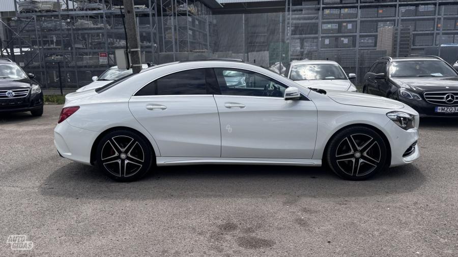 White Mercedes-Benz CLA 250 2018 in Kaunas, with an engine capacity of 2.00 L and mileage of 17 thousand km for 13800 €, photo 8 on AUTOMOTO.COM.LV
