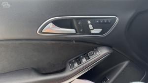 White Mercedes-Benz CLA 250 2018 in Kaunas, with an engine capacity of 2.00 L and mileage of 17 thousand km for 13800 €, photo 15 on AUTOMOTO.COM.LV