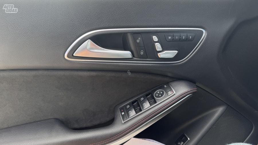 White Mercedes-Benz CLA 250 2018 in Kaunas, with an engine capacity of 2.00 L and mileage of 17 thousand km for 13800 €, photo 15 on AUTOMOTO.COM.LV