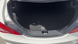 White Mercedes-Benz CLA 250 2018 in Kaunas, with an engine capacity of 2.00 L and mileage of 17 thousand km for 13800 €, photo 18 on AUTOMOTO.COM.LV