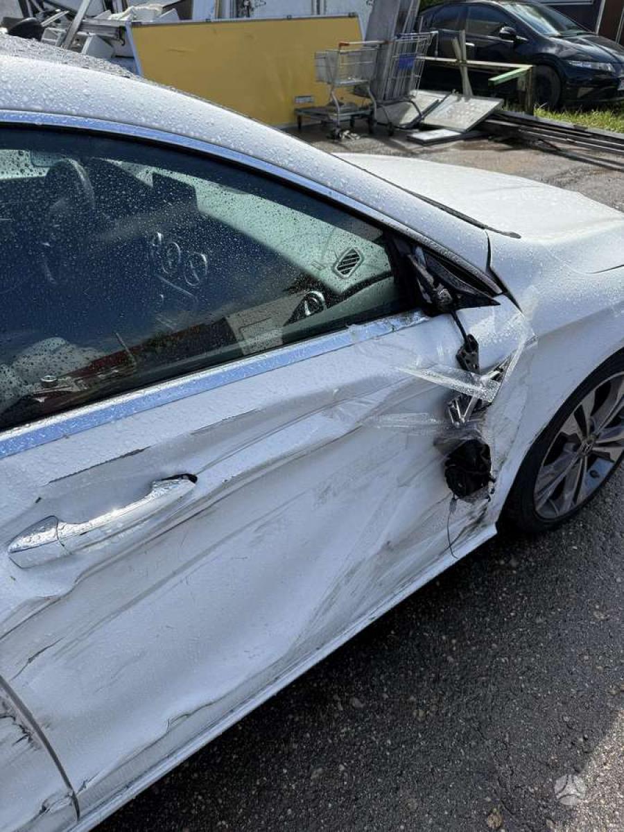 Balts Mercedes-Benz CLA 250 2018 Viļņa, ar dzinēja tilpumu 2.00 L un nobraukumu 95 tūkst. km par 13900 €, foto 13 vietnē AUTOMOTO.COM.LV