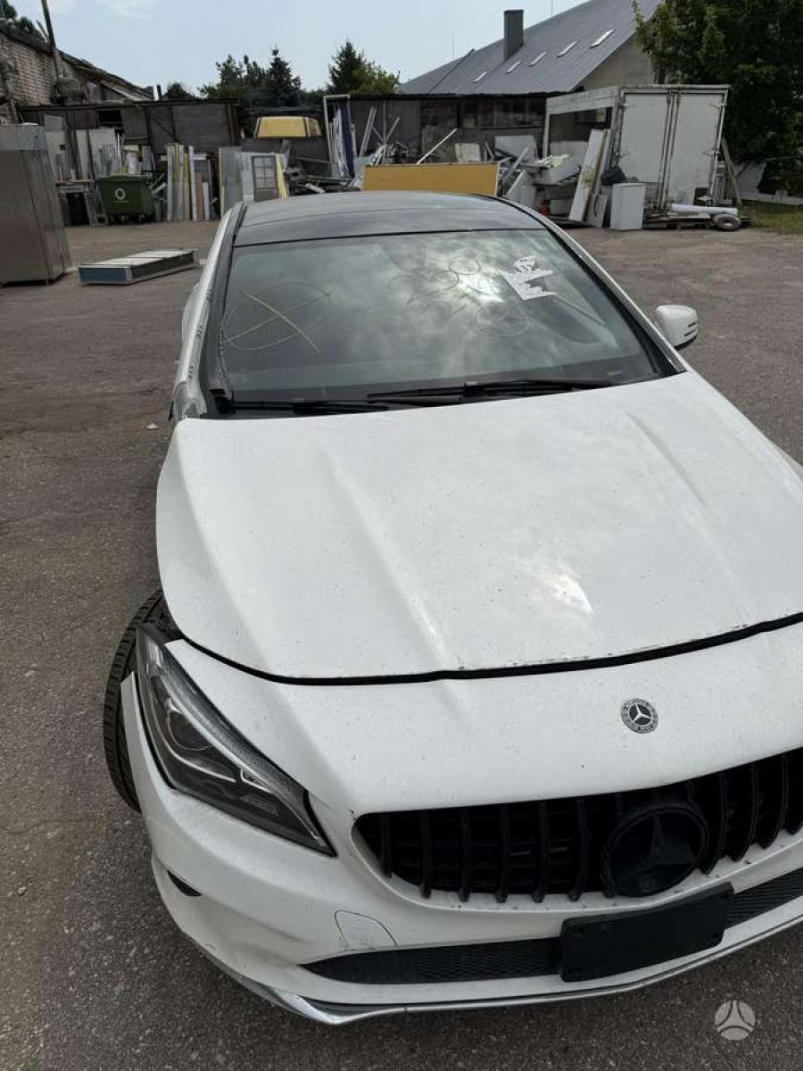 Balts Mercedes-Benz CLA 250 2018 Viļņa, ar dzinēja tilpumu 2.00 L un nobraukumu 95 tūkst. km par 13900 €, foto 27 vietnē AUTOMOTO.COM.LV