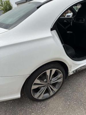 Balts Mercedes-Benz CLA 250 2018 Viļņa, ar dzinēja tilpumu 2.00 L un nobraukumu 95 tūkst. km par 13900 €, foto 30 vietnē AUTOMOTO.COM.LV