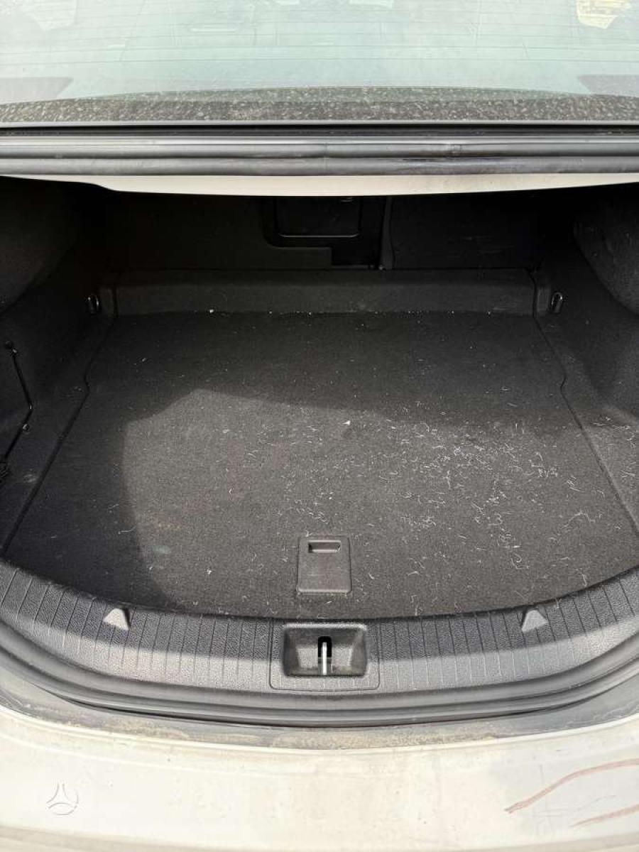 Balts Mercedes-Benz CLA 250 2018 Viļņa, ar dzinēja tilpumu 2.00 L un nobraukumu 95 tūkst. km par 13900 €, foto 45 vietnē AUTOMOTO.COM.LV