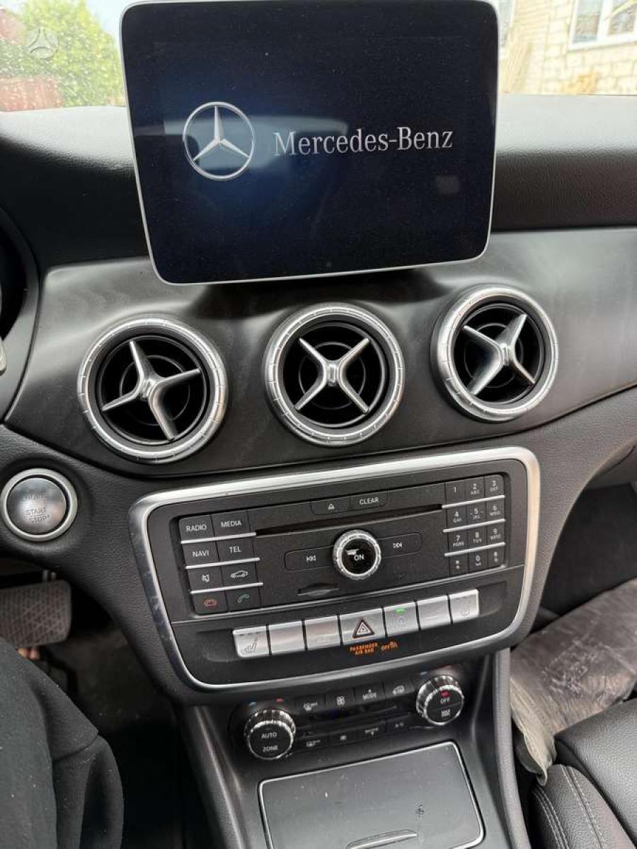 Balts Mercedes-Benz CLA 250 2018 Viļņa, ar dzinēja tilpumu 2.00 L un nobraukumu 95 tūkst. km par 13900 €, foto 56 vietnē AUTOMOTO.COM.LV