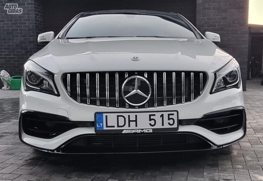 White Mercedes-Benz CLA 250 2018 in Siauliai, with an engine capacity of 2.00 L and mileage of 88 thousand km for 16500 €, photo 4 on AUTOMOTO.COM.LV