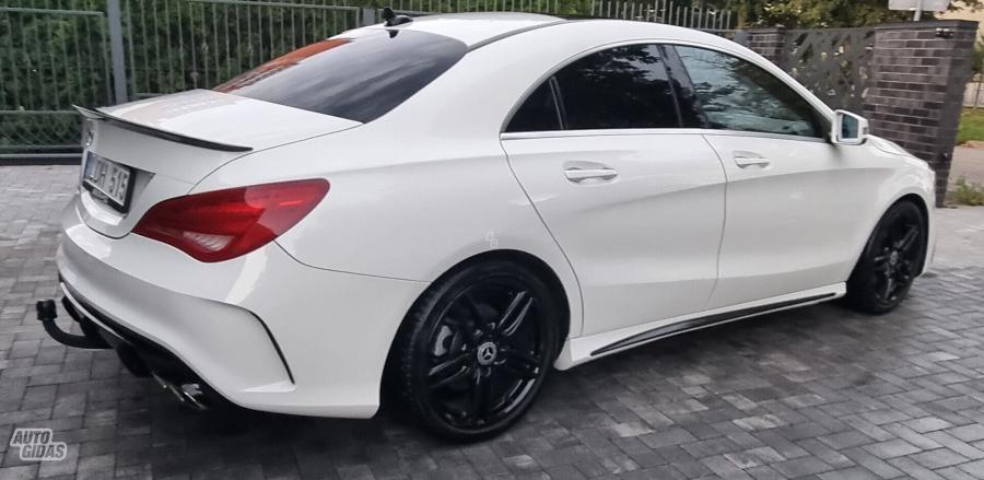 White Mercedes-Benz CLA 250 2018 in Siauliai, with an engine capacity of 2.00 L and mileage of 88 thousand km for 16500 €, photo 6 on AUTOMOTO.COM.LV
