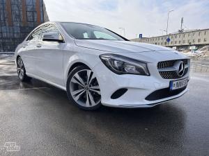 Balts Mercedes-Benz CLA 250 2019 Kauņa, ar dzinēja tilpumu 2.00 L un nobraukumu 73 tūkst. km par 18399 €, foto 5 vietnē AUTOMOTO.COM.LV