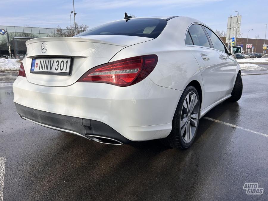 Balts Mercedes-Benz CLA 250 2019 Kauņa, ar dzinēja tilpumu 2.00 L un nobraukumu 73 tūkst. km par 18399 €, foto 6 vietnē AUTOMOTO.COM.LV