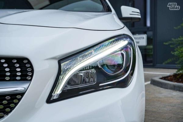 White Mercedes-Benz CLA 250 2019 in Kaunas, with an engine capacity of 2.00 L and mileage of 75 thousand km for 18950 €, photo 7 on AUTOMOTO.COM.LV