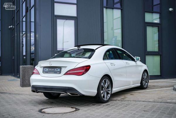 White Mercedes-Benz CLA 250 2019 in Kaunas, with an engine capacity of 2.00 L and mileage of 75 thousand km for 18950 €, photo 10 on AUTOMOTO.COM.LV